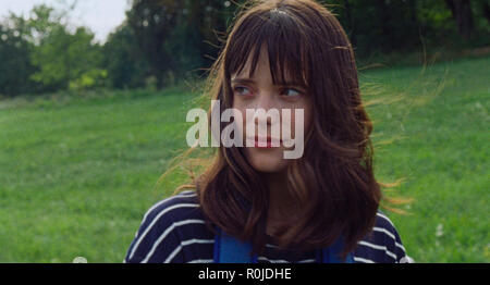 Amanda is a 2018 drama film directed by Mikhael Hers. This photograph ...