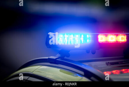 Police lights at a crime scene at night Stock Photo - Alamy