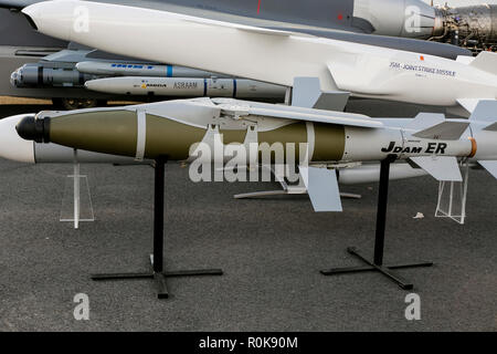 Jdam gps guided bomb Stock Photo - Alamy