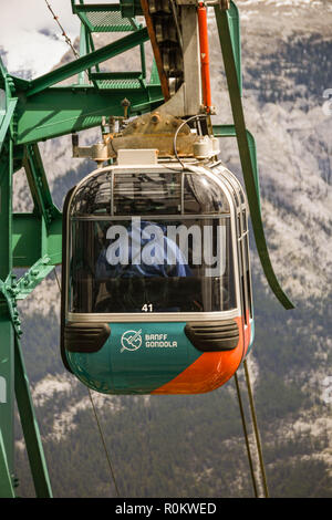 Banff gondola cable car up Sulphur Mountain Banff National Park Stock ...