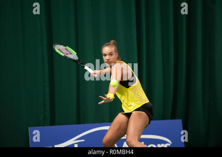 Shrewsbury, Shropshire, UK. 5th Nov 2018. Freya Christie tennis player ...