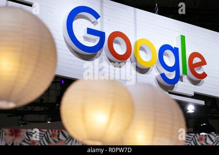 Logo der Firma Google LLC | usage worldwide Stock Photo - Alamy