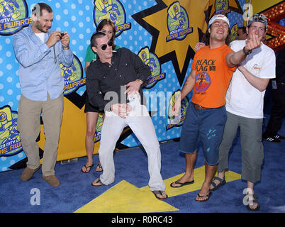 Cast of Jackass the movie Stock Photo - Alamy