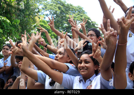 1 indian girl school student Victory Trophy Stock Photo - Alamy