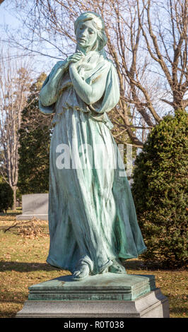 20th century bronze sculpture by Nellie Verne Walker marking the graves ...