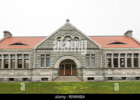 Lithgow Library, Augusta, Maine , Public libraries, Tichnor Brothers ...