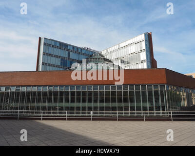 James Stirling designed History Faculty at University of Cambridge ...