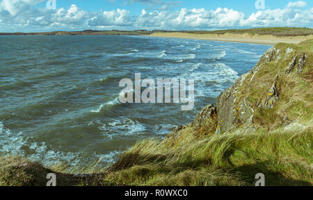 View of the bay and beach towards Malltraeth from Llanddwyn Island ...