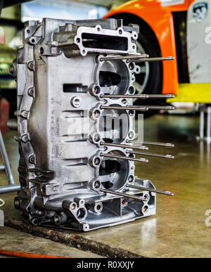 Mechanic in the pits, racing, car racing, classic car, Chichester ...