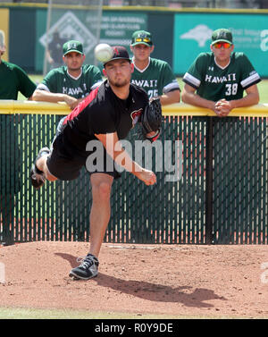 November 4, 2018 - Arizona Diamondbacks Matt Andriese during a warm up ...
