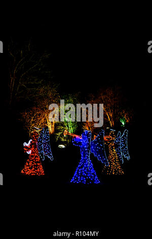 Christmas angels with instruments Stock Photo - Alamy