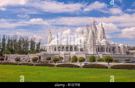 BAPS shri swaminarayan mandir Houston Stock Photo - Alamy