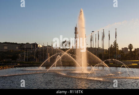 Fountain at sunrise in the Fountains valley, Pretoria, South Africa ...