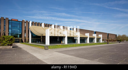 Town hall of Castrop-Rauxel, Ruhr district, North Rhine-Westphalia ...