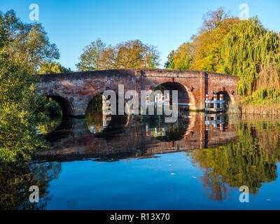 Sonning Bridge, River Thames, Sonning, Reading, Berkshire, England, UK ...