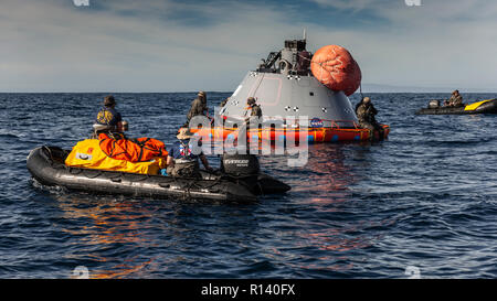 Apollo 8 Capsule Recovery Stock Photo - Alamy