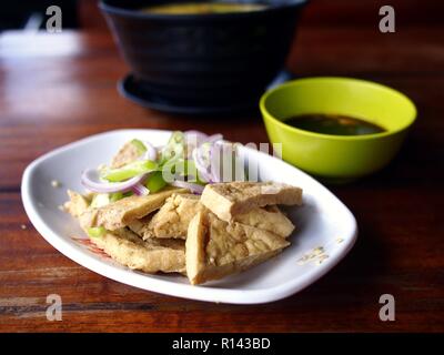 Photo of fried tofu or tokwa Stock Photo - Alamy