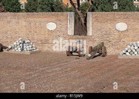 Roman guns at the museum of Sant'Angelo Castle Italy Stock Photo - Alamy