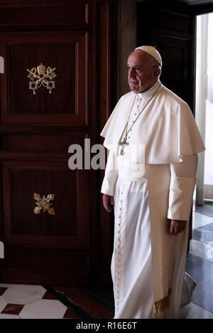 Pope Francis meets with Mar Gewargis III, Catholicos Patriarch of the ...