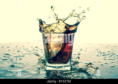 Coke bottle splash in cold water Stock Photo: 52528063 - Alamy