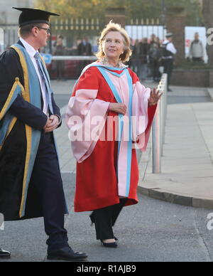 Hillary Clinton accepts an honorary degree from Queen’s University ...
