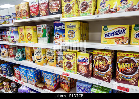 Breakfast cereal on display in a grocery store Stock Photo: 27377006 ...