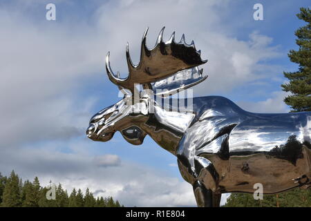 Norwegen, Alvdal, Elch, Geweih, Metall, spiegeln, Spiegelbild, Statue ...