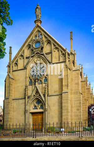 Miraculous staircase spiral of Loretto Chapel in Santa Fe New Mexico ...