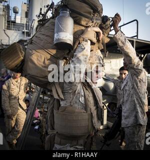 INDIAN OCEAN (Sept. 13, 2018) The Arleigh Burke-class guided-missile ...