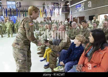 Lt. Col. Michele Edwards assumes command of 1st Battalion, 207th ...