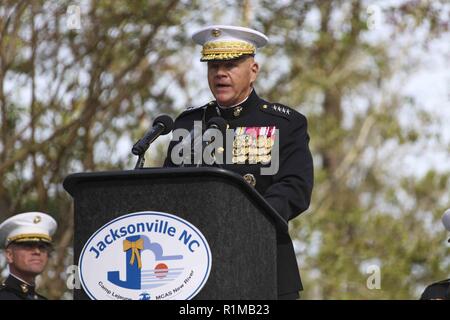 29th Commandant of the Marine Corps Gen. Alfred M. Gray Jr. is greeted ...