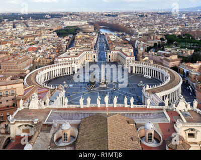 ROME, ITALY, VATICAN - DECEMBER 16, 2011: Italy, Rome, Vatican, St ...