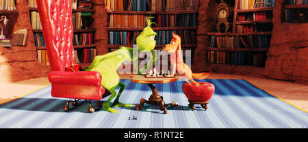 THE GRINCH, (aka DR. SEUSS' THE GRINCH), from left: Axl (voice: Ramone ...