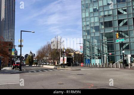 One Court Square, Long Island City, NY Stock Photo - Alamy