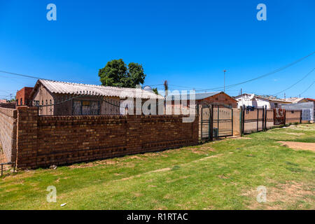 Mamelodi township close to Pretoria, South Africa Stock Photo - Alamy