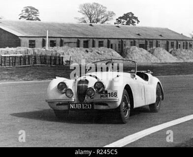Jaguar XK120, Ian Appleyard 1953 RAC Rally Stock Photo - Alamy