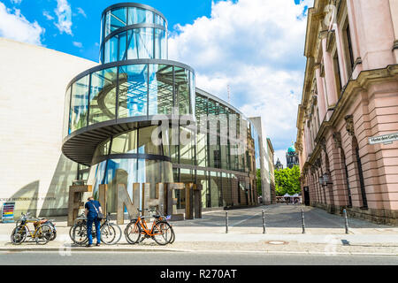 Deutsches Historisches Museum modern entrance, Berlin, Germany Stock ...