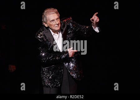 Cerritos, CA, USA. 17th Nov, 2018. Jerry Lee Lewis, 83, performs at the ...