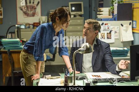 OLGA KURYLENKO, THE NOVEMBER MAN, 2014 Stock Photo - Alamy