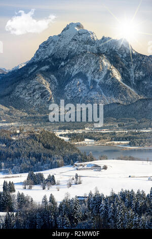 Mountain SÃ¤uling in the Alps near Schloss Neuschwanstein, FÃ¼ssen in ...