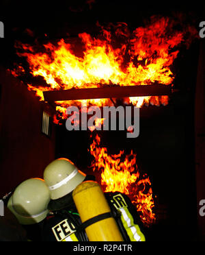FLASHOVER Stock Photo: 79841207 - Alamy