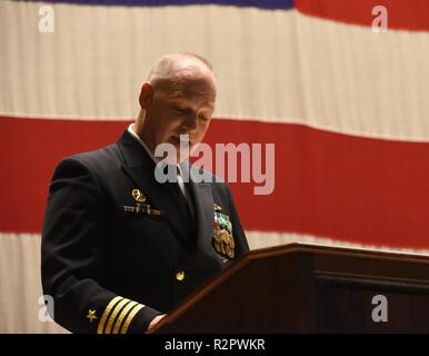 GROTON, Conn. (Nov. 2, 2018) Ohio native Capt. Ronald Withrow, outgoing ...