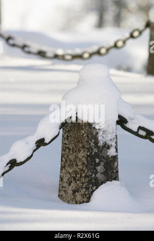 Bollard and chain in cemetery Stock Photo - Alamy