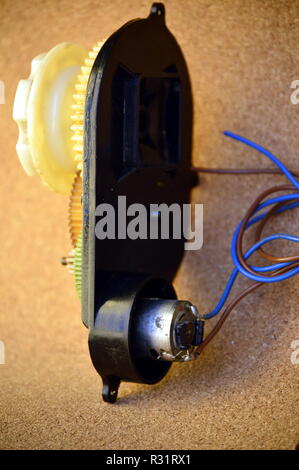 12 volt dc electric motor Stock Photo - Alamy