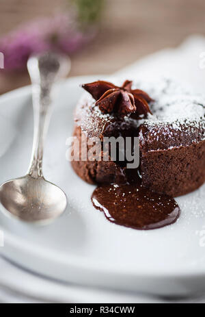 Chocolate cake with a liquid core Stock Photo - Alamy