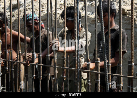 Bangladeshi labor works in a Construction site in Dhaka, Bangladesh ...