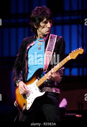 Ronnie Wood performs in concert with The Rolling Stones at the Bank ...