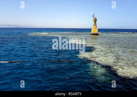 beacon on a coral reef Stock Photo - Alamy