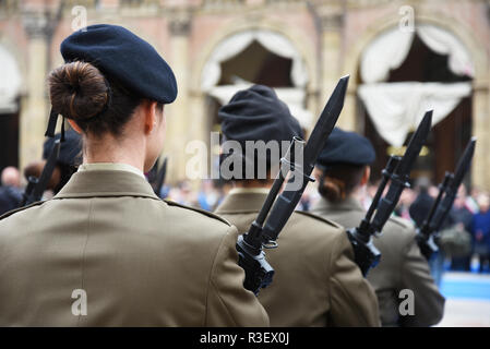 Carabinieri woman Italy detail uniform hands and gloves Stock Photo - Alamy