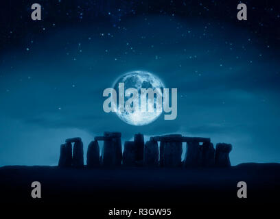 Stonehenge full moon Stock Photo - Alamy